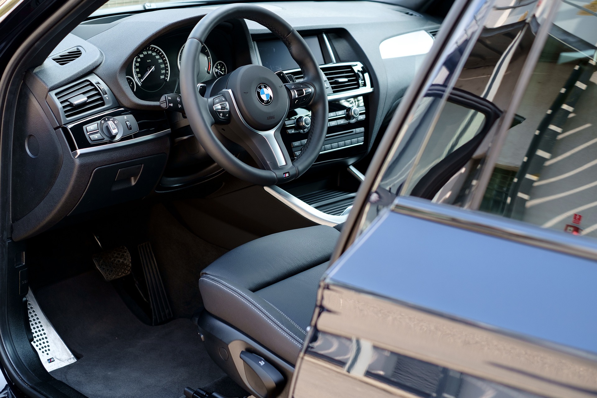 Car wash/Golden Beach - Full service car wash